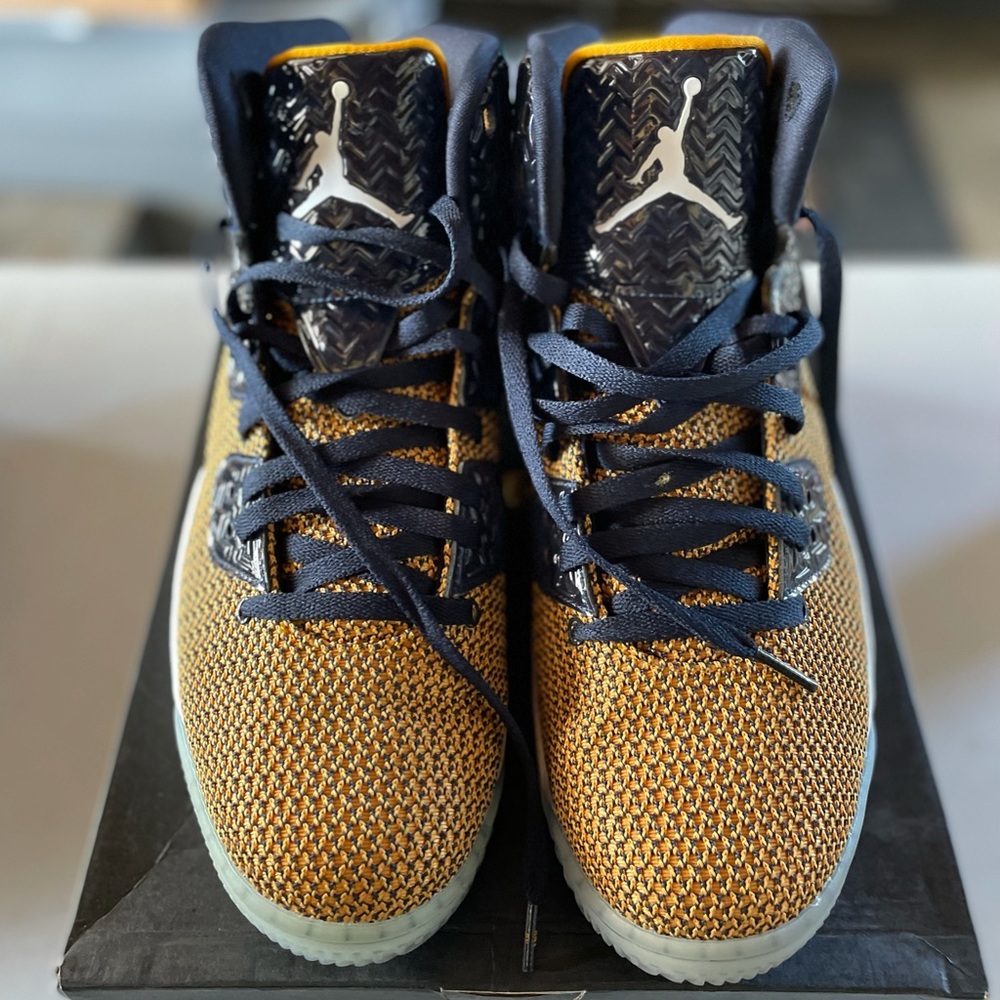 Air Jordan Spike Forty - Gem